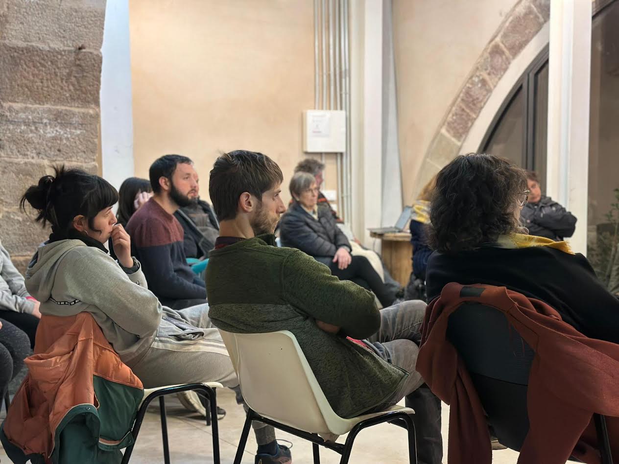 L’Escola Guillem Agulló i Òmnium Alt Camp impulsen un cicle de sessions ...